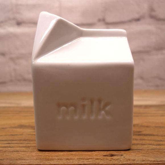 BIA Cordon Bleu | Kitchen | Bia Cordon Bleu 9 Oz Milk Cream Container ...